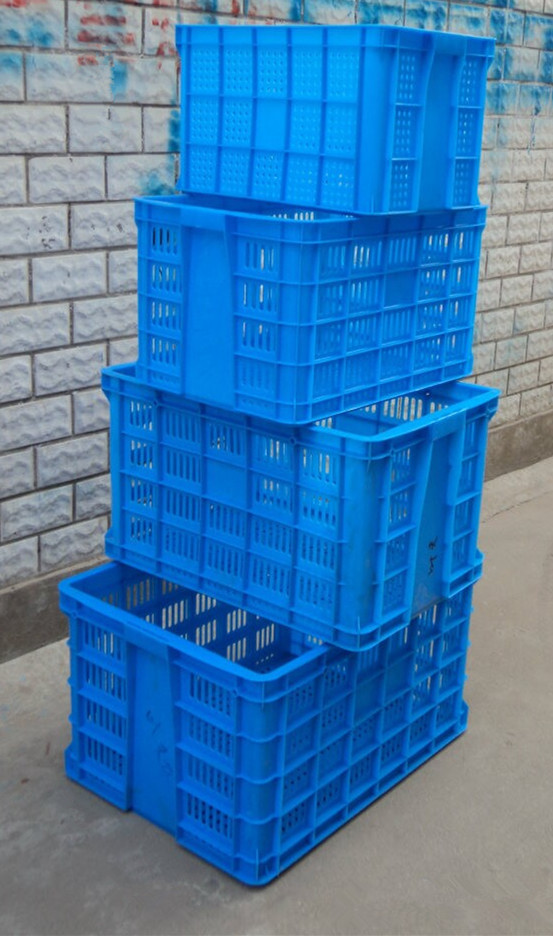 Heavy Duty Euro Stacking Containers Bakery / Beverage Transport With ...