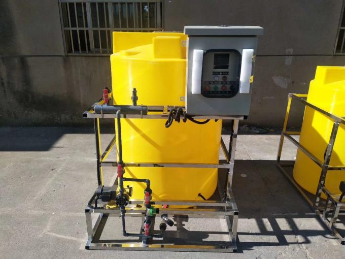 100 Gallon Poly Water Tanks Cylindrical Blue Emergency Indoor For Home